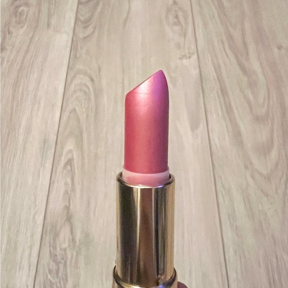 Estee Lauder | Makeup | New Estee Lauder Lipstick 6 Pink Parfait ...